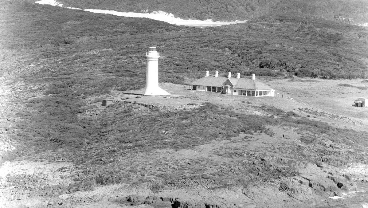 160 Year Anniversary | Fingal Lighthouse with Moonshadow-TQC :: Port ...